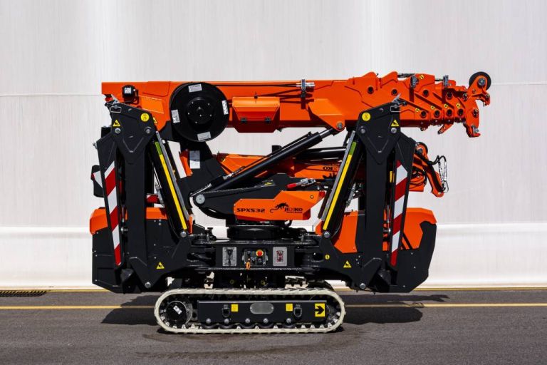 Jekko SPX532 Mini Crane | Zero Emissions Mini Crane